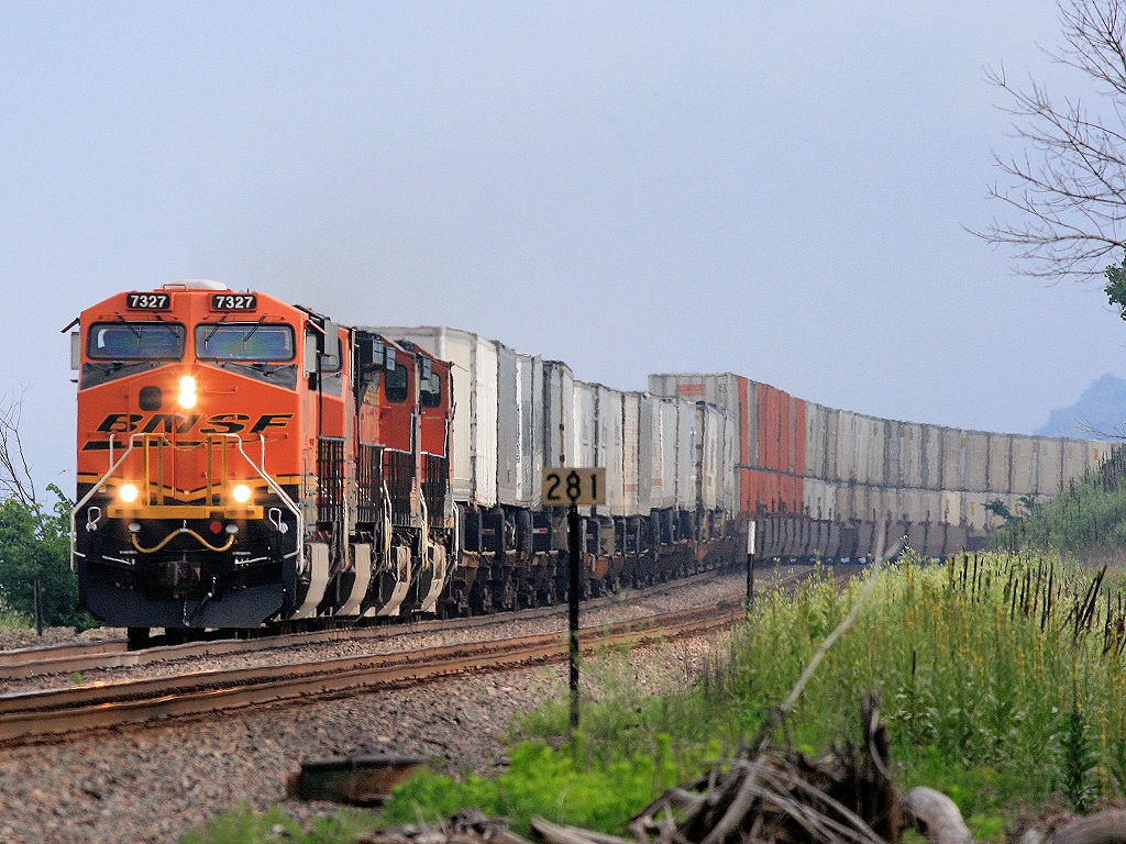 BNSF 7327